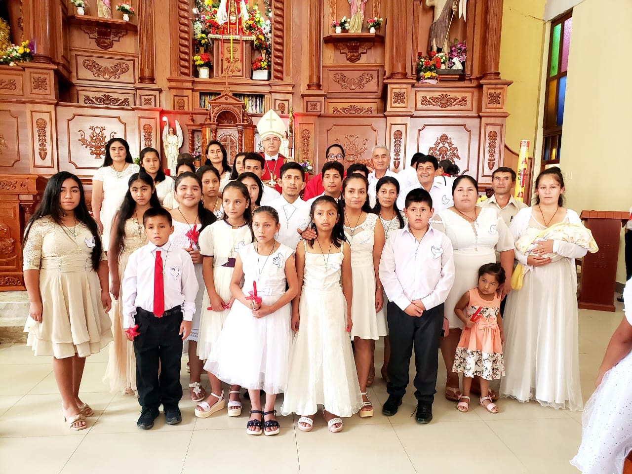 Jóvenes reciben sacramento de confirmación en el distrito de Tabalosos ...